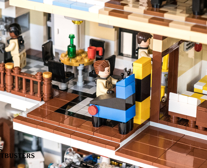 Lego Ghostbusters Firehouse Headquarters V2 – Swiss Ghostbusters – Who ...